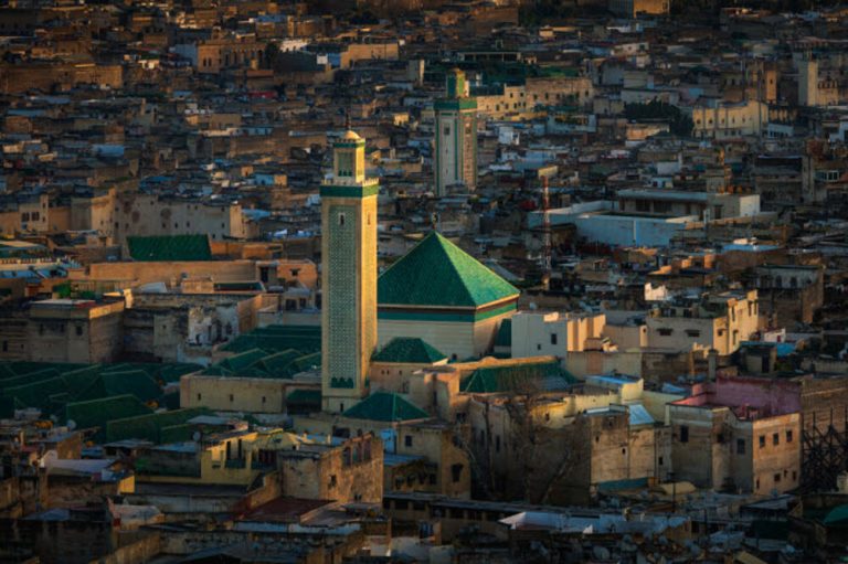 Exploring Fez: Navigating the Ancient Medina and Historical Sites